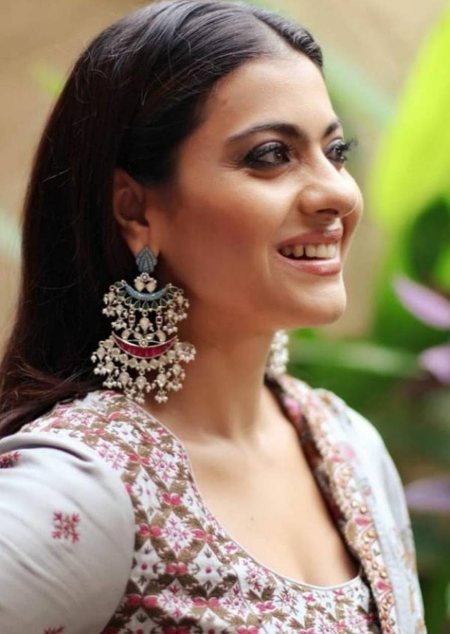 Looks like Kajol has overhead her son moaning her name in the bathroom | Scrolller