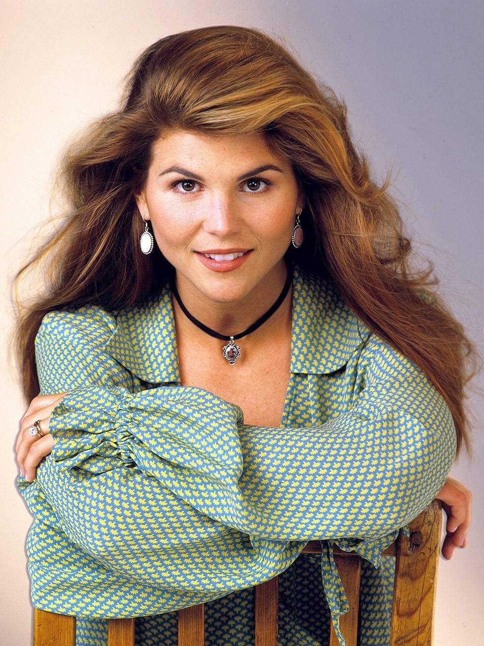 Lori Loughlin | Scrolller