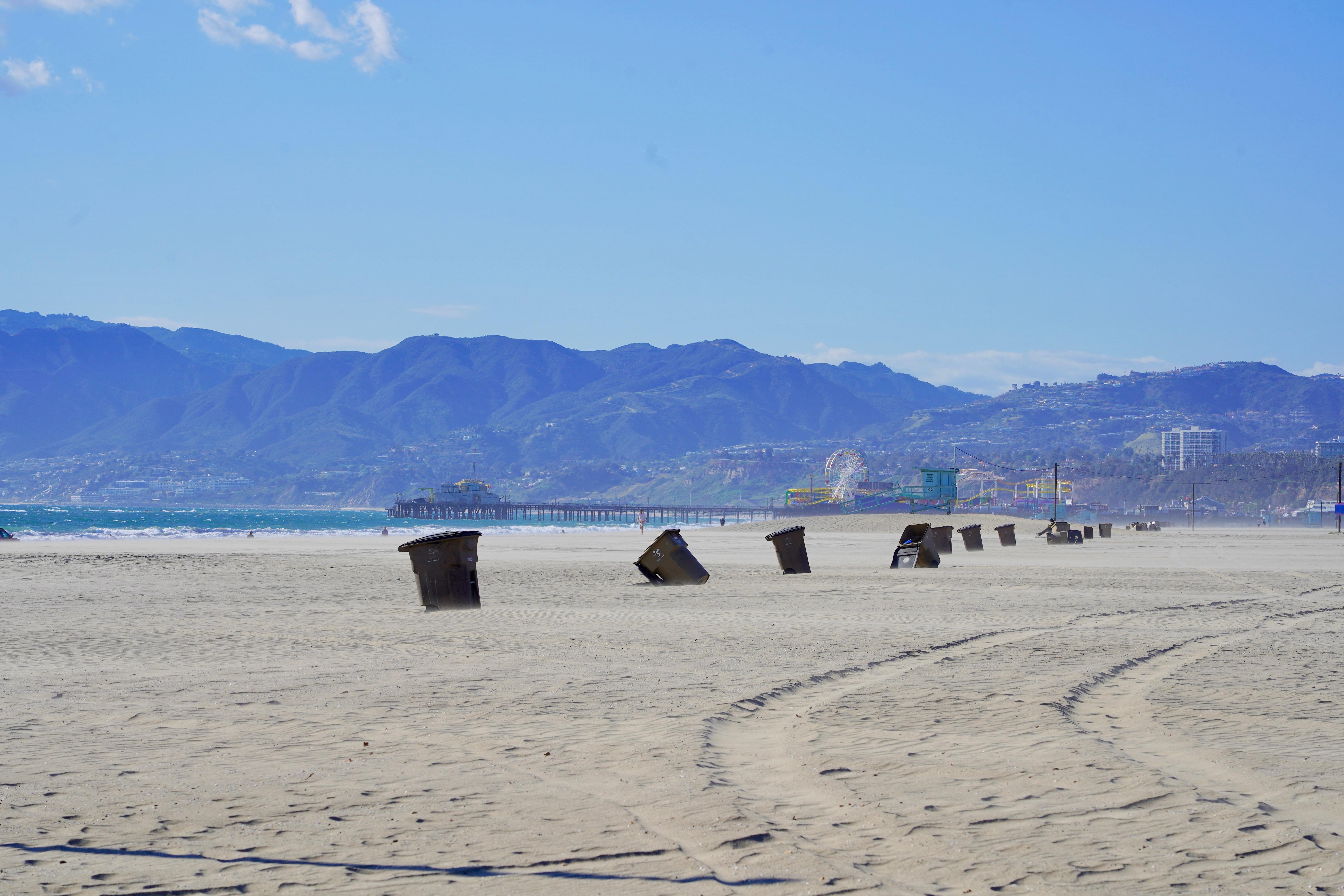 LOS ANGELES, CA, USA: Venice Beach and Santa Monica Pier, Middle of the Day 3/27/20 | Scrolller