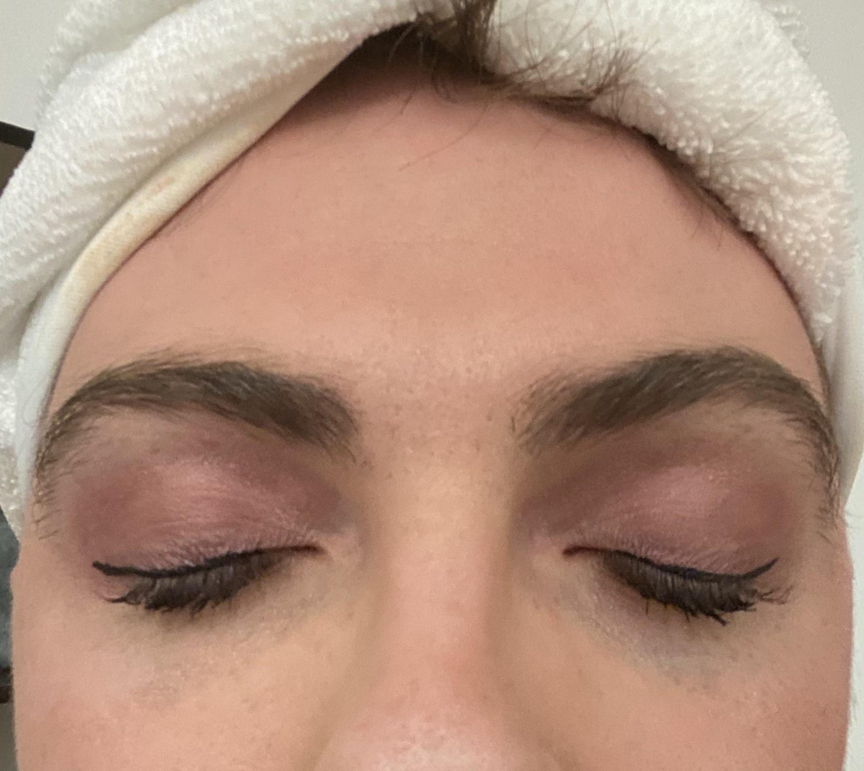 Spa day with mistress means eye makeup! | Scrolller