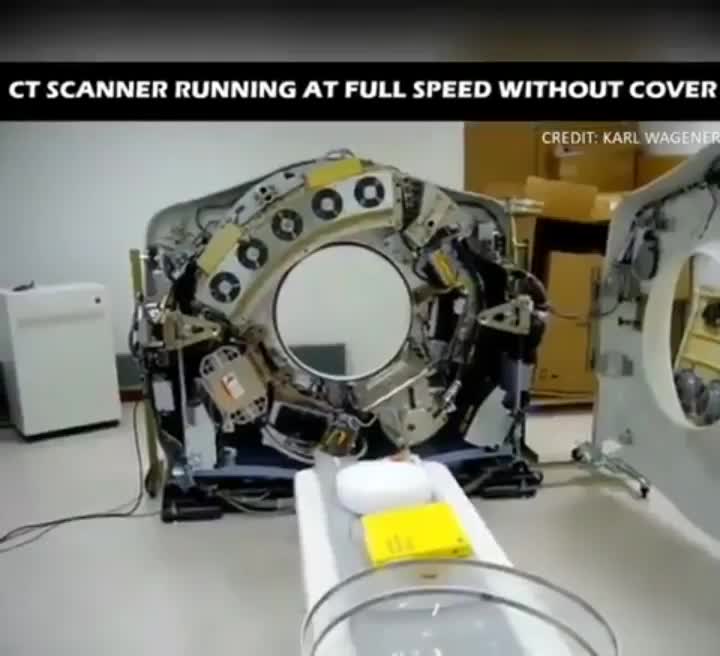 A CT scanner at full speed without the cover | Scrolller