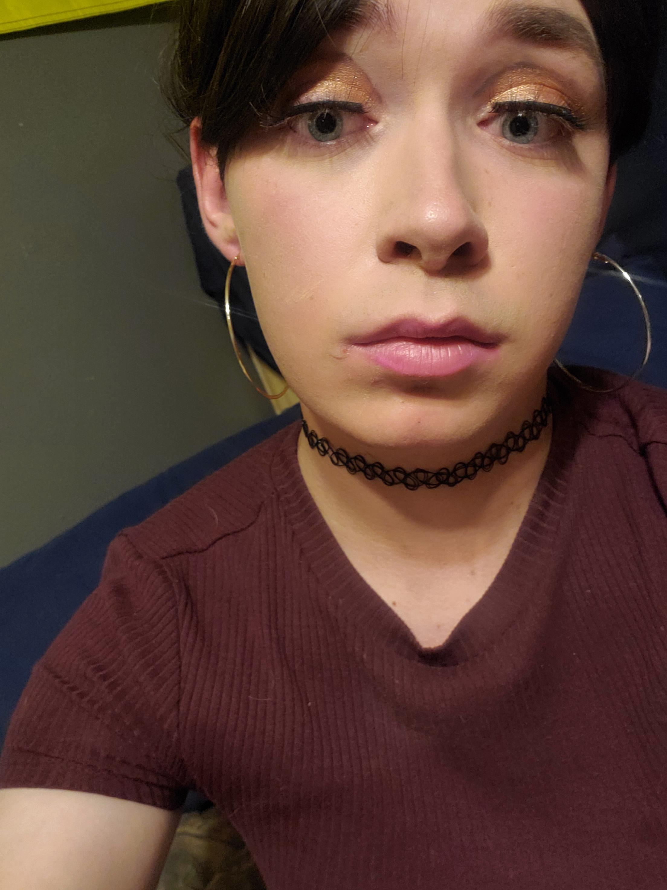 love my earrings | Scrolller