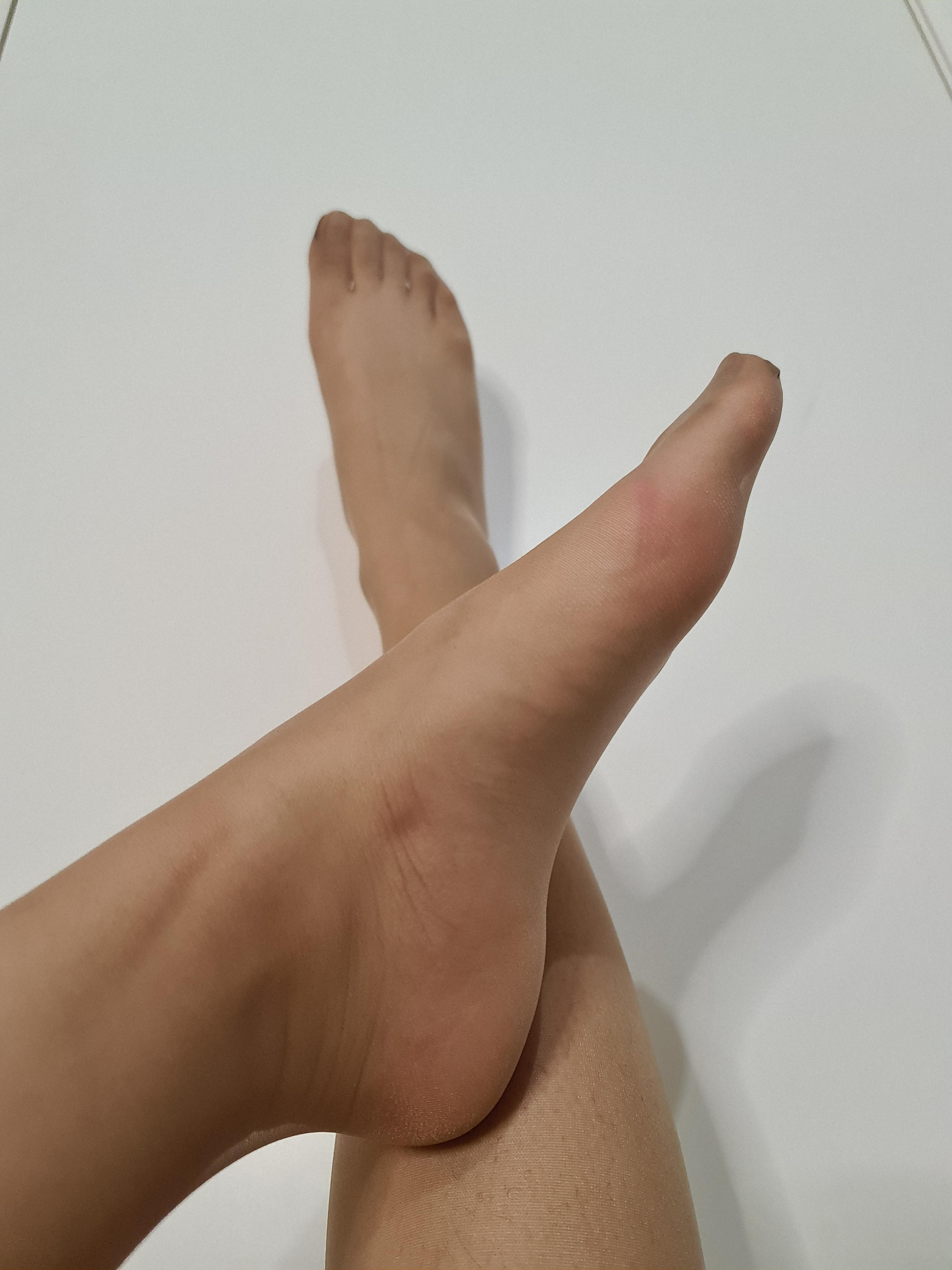 Lovely feet wrapped in skin coloured nylons 😘 | Scrolller