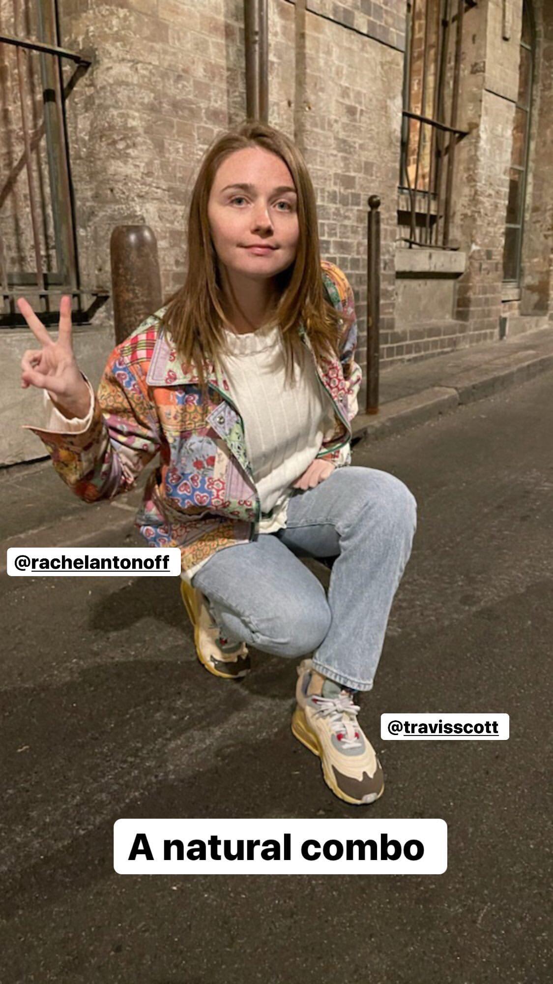 Lovely Jess | Scrolller