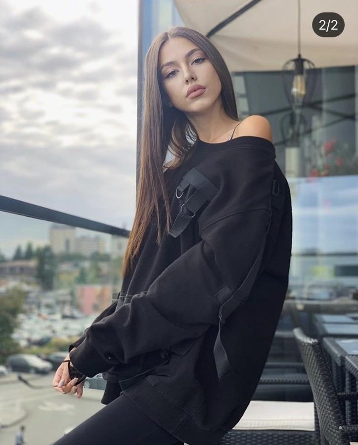 Luana, instagrameriță | Scrolller