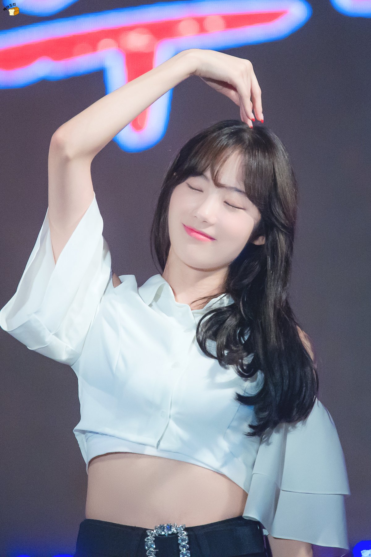 Luda half-heart | Scrolller