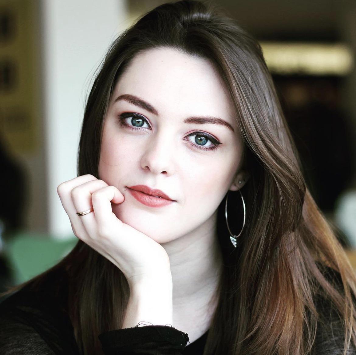 Luminous | Scrolller