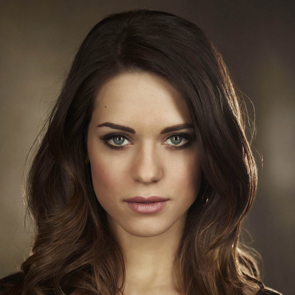Lyndsy Fonseca Scrolller