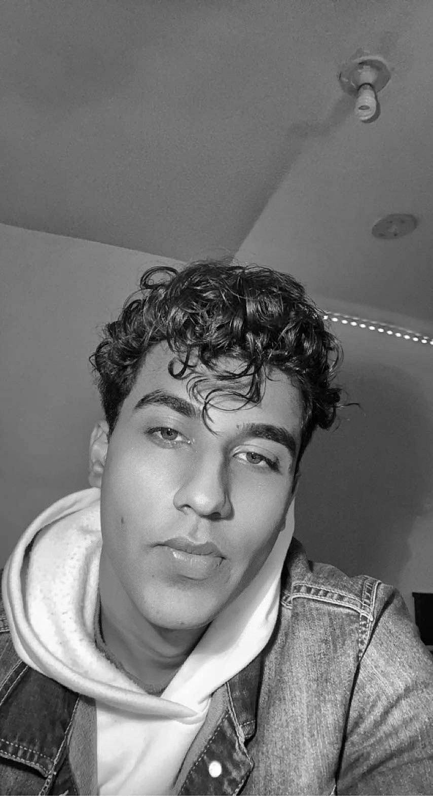 (M21) Guess my ethnicity | Scrolller