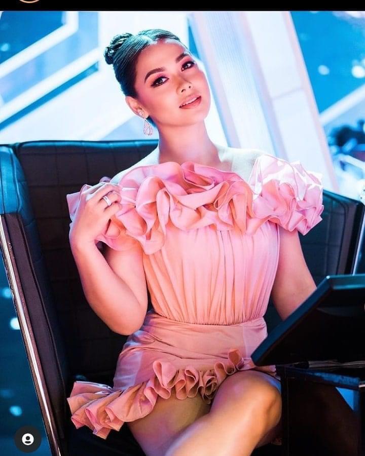 Maja Salvador 🤤 | Scrolller