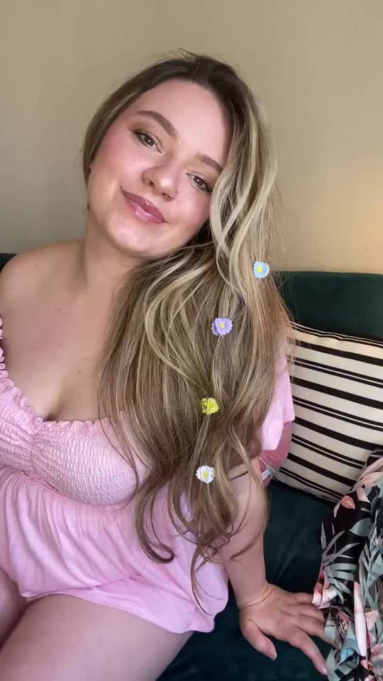 Make me a mom again? And again and again? | Scrolller