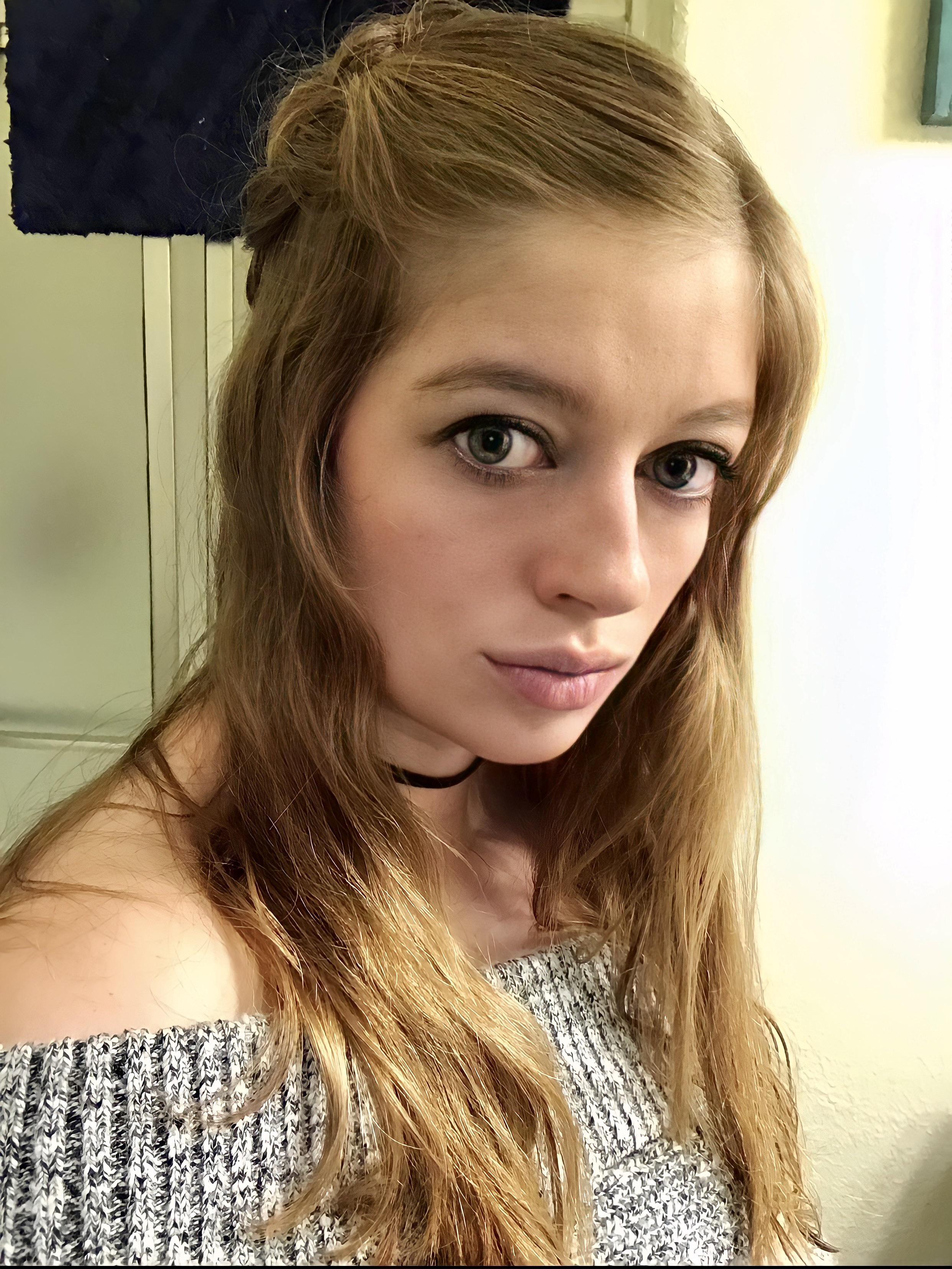 Makeup 💄 | Scrolller