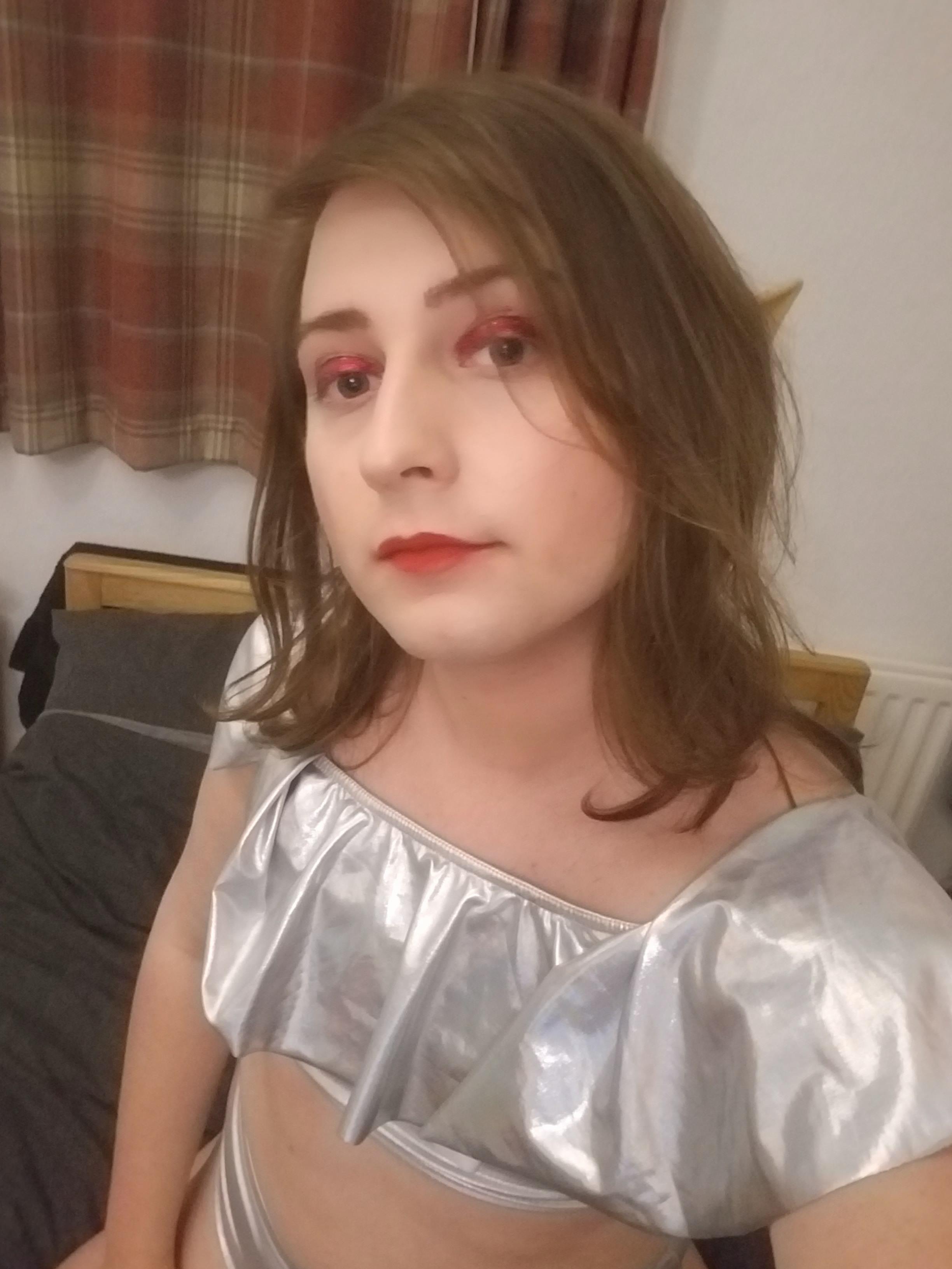 Makeup Rave Outfit Elf Ears feeling on point this evening | Scrolller