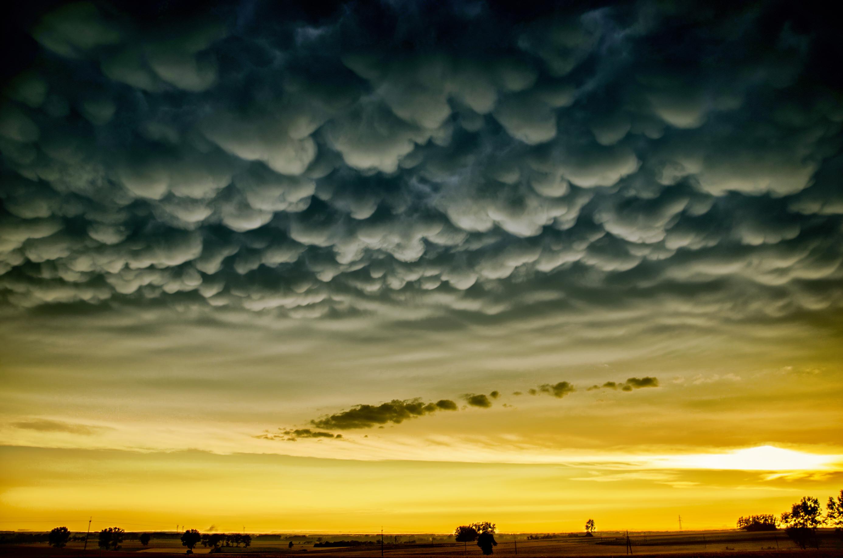 Mammatus clouds after storm. - Poland | Scrolller