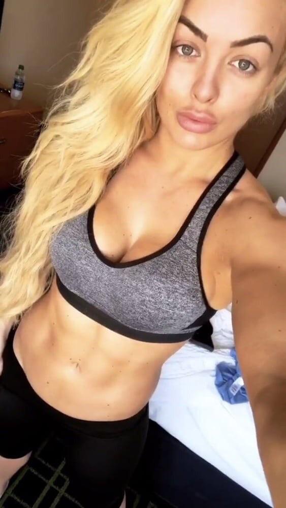 Mandy Rose | Scrolller