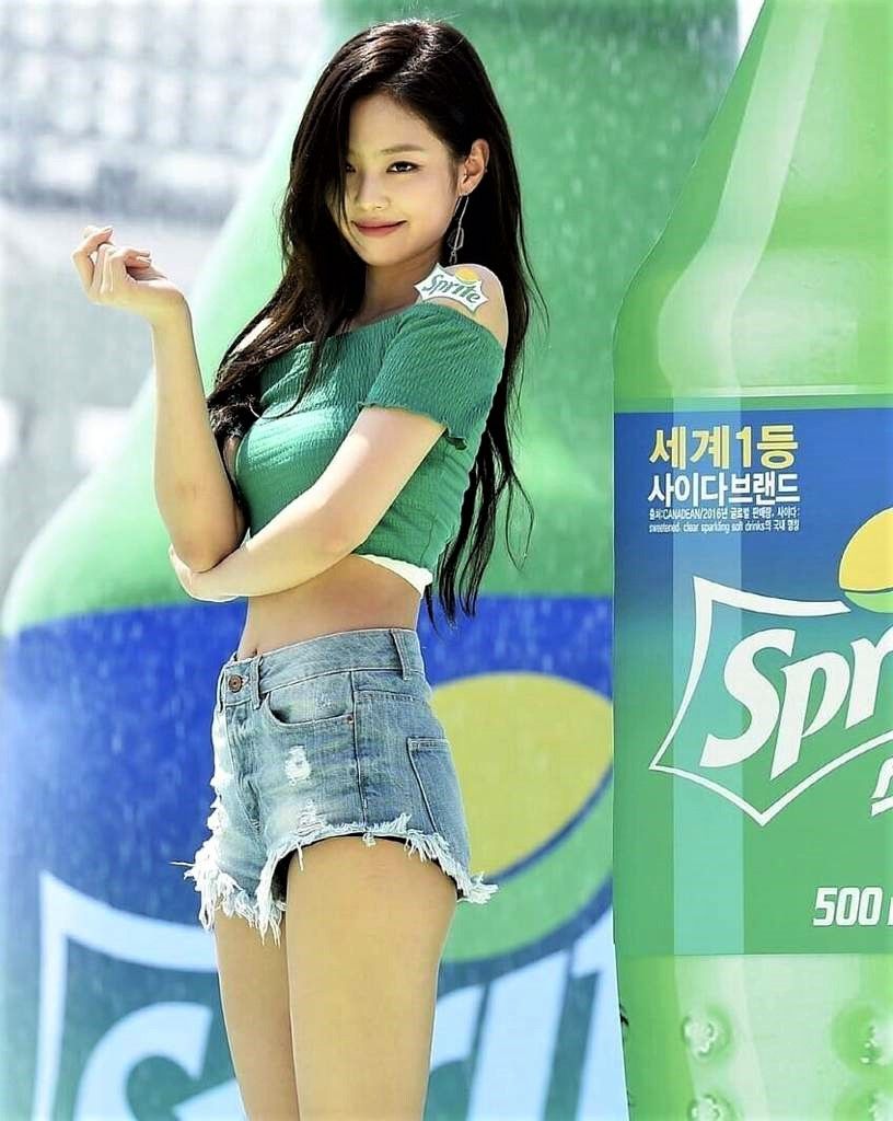 Many a time this picture drained me dry. | Scrolller