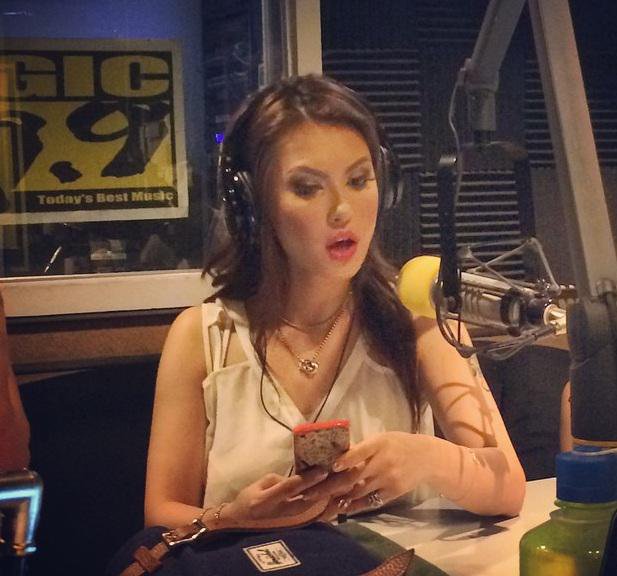 Maria Ozawa, interview at radio station | Scrolller