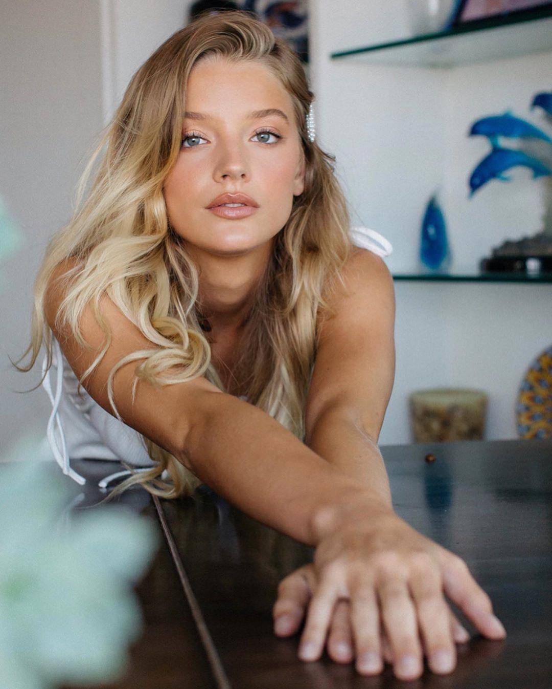 Marie-Laure Tomas - White Dress | Scrolller