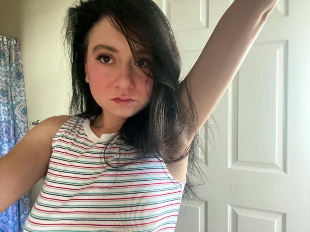 Mature minds only😈😈💜 | Scrolller