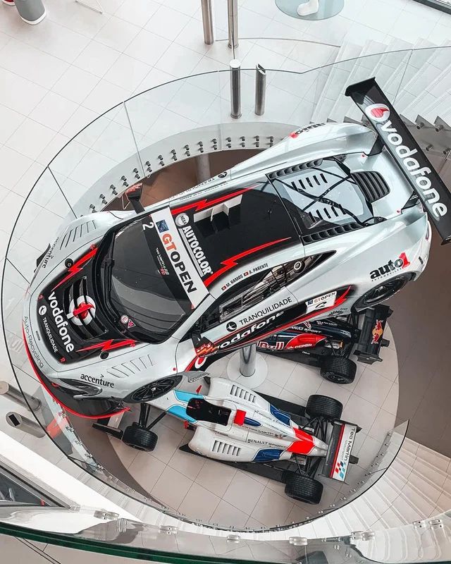 Mclaren 650s GT3 in paradise. | Scrolller