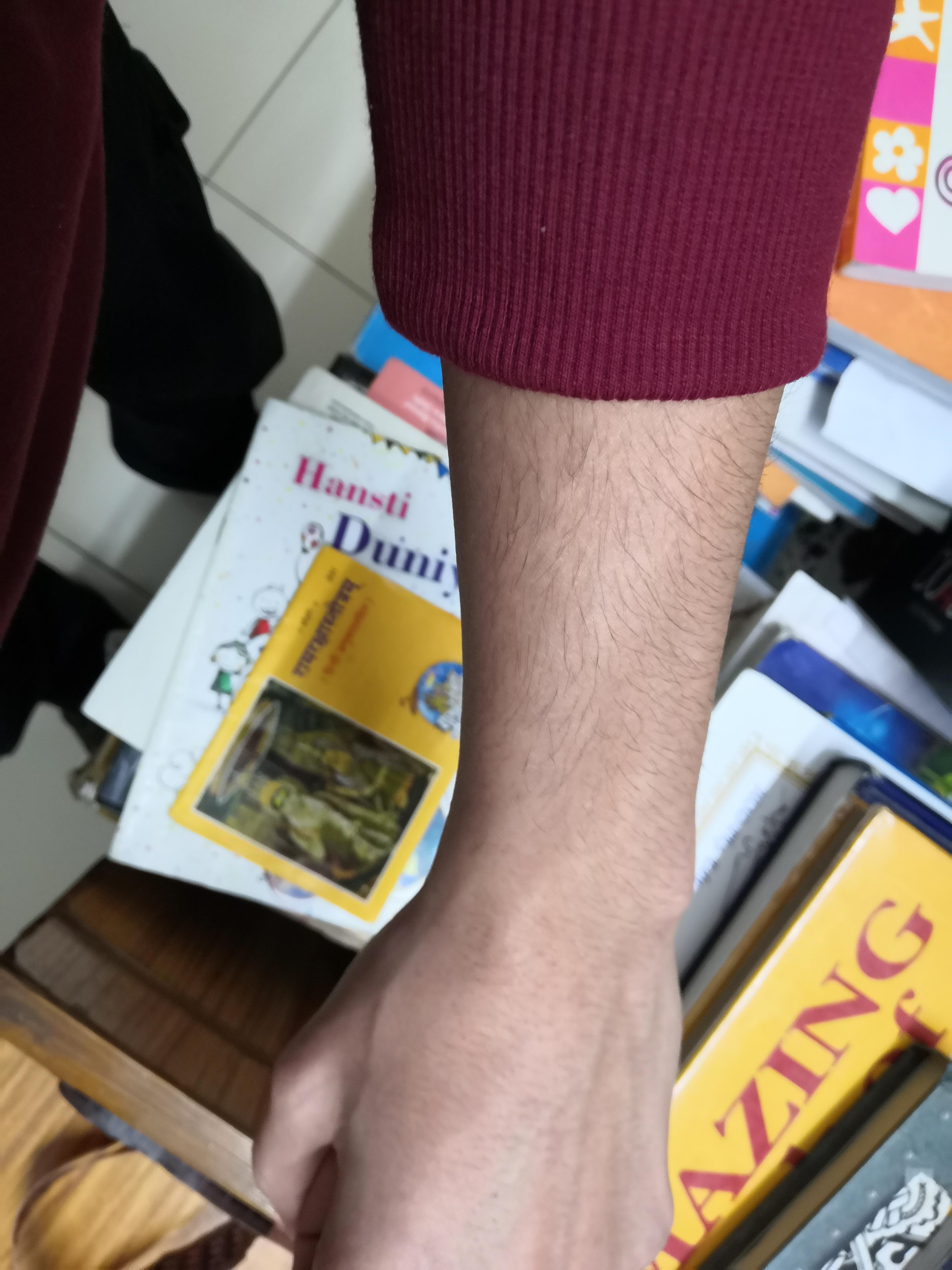 Me Arm Scrolller