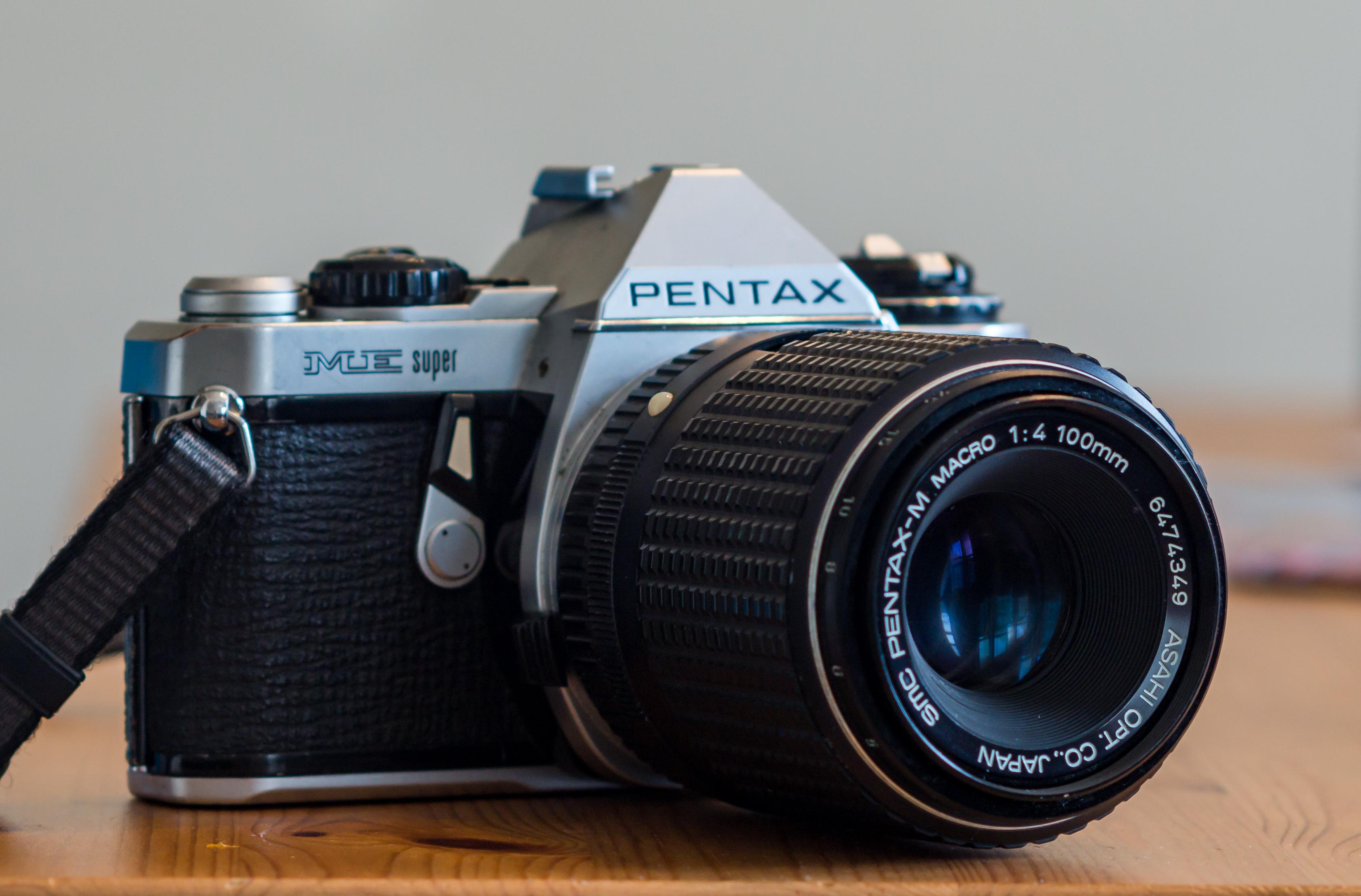 ME Super with M 100/4 MACRO | Scrolller