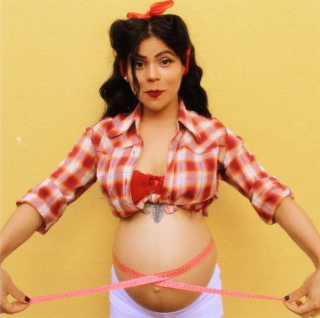 Measuring up... | Scrolller