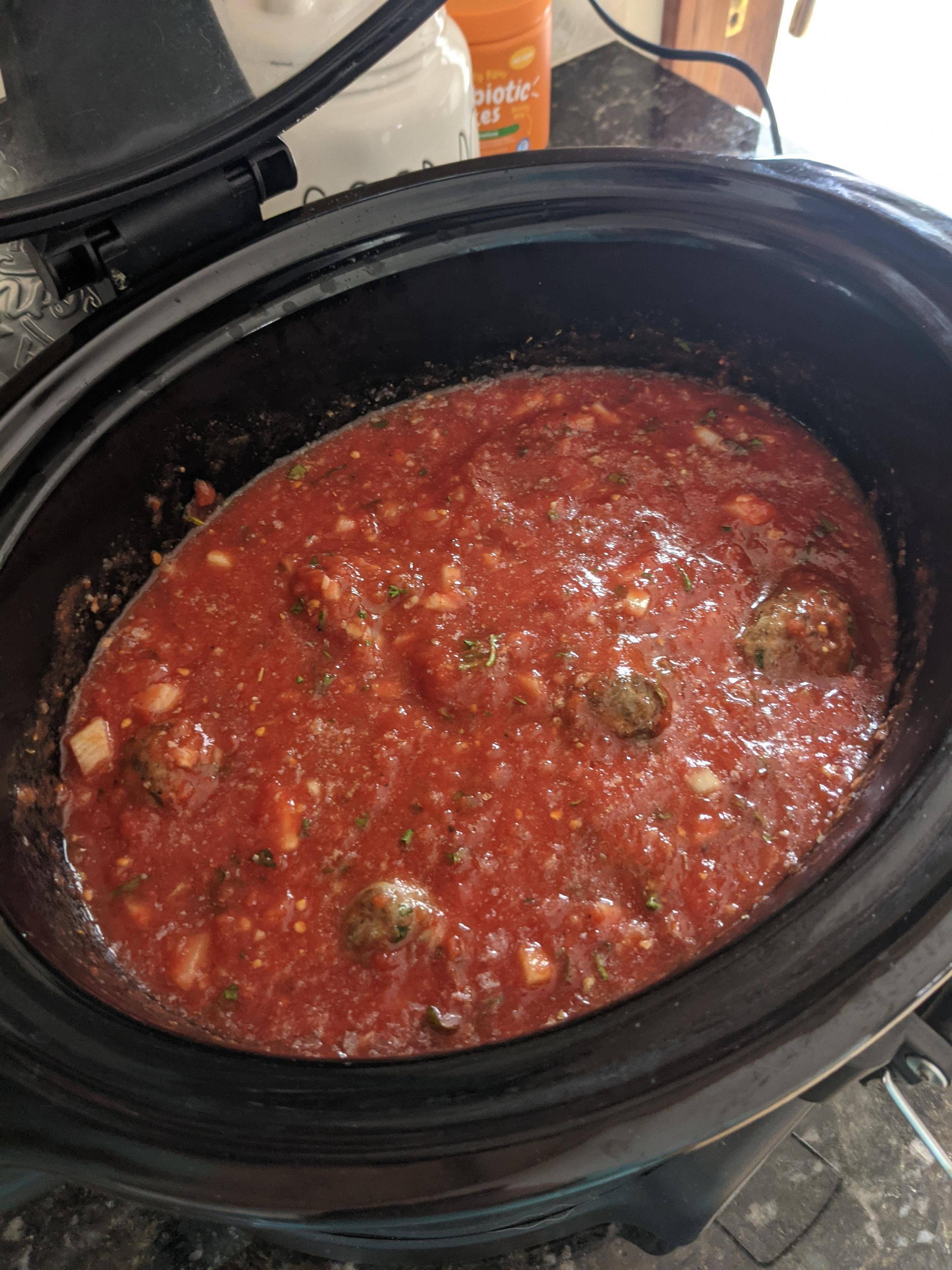 Meatballs in sauce | Scrolller