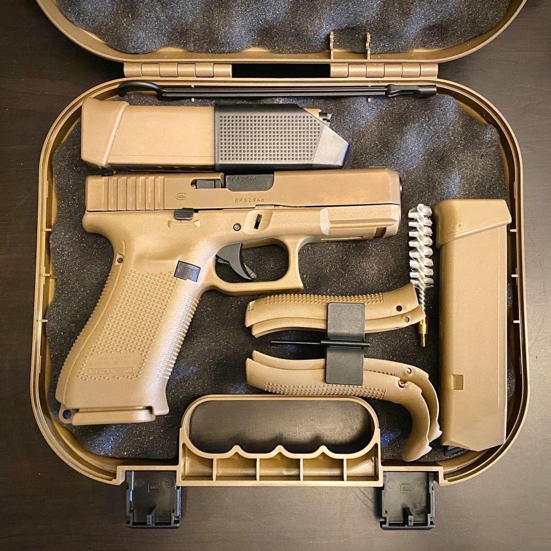 Meet my Glock 19X 🔥🔥🔥🔥 | Scrolller