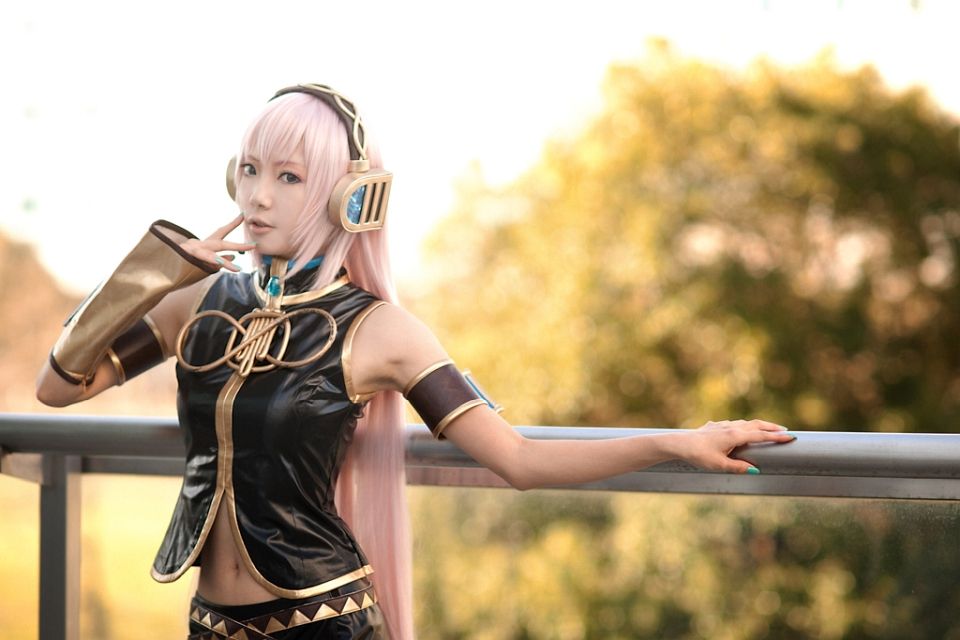 Megurine Luka by Ibara | Scrolller
