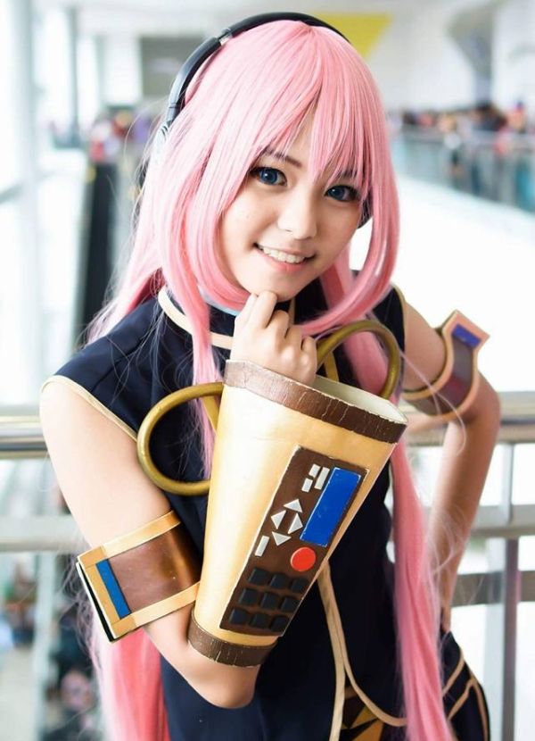 Megurine Luka by Yuyu Rie | Scrolller