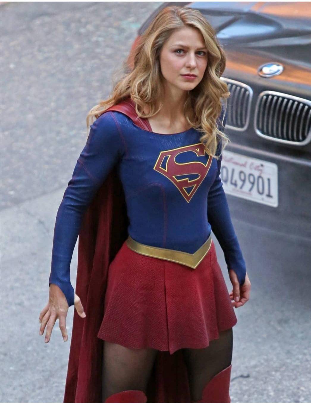 Melissa benoist /supergirl is getting my cock solid again. | Scrolller