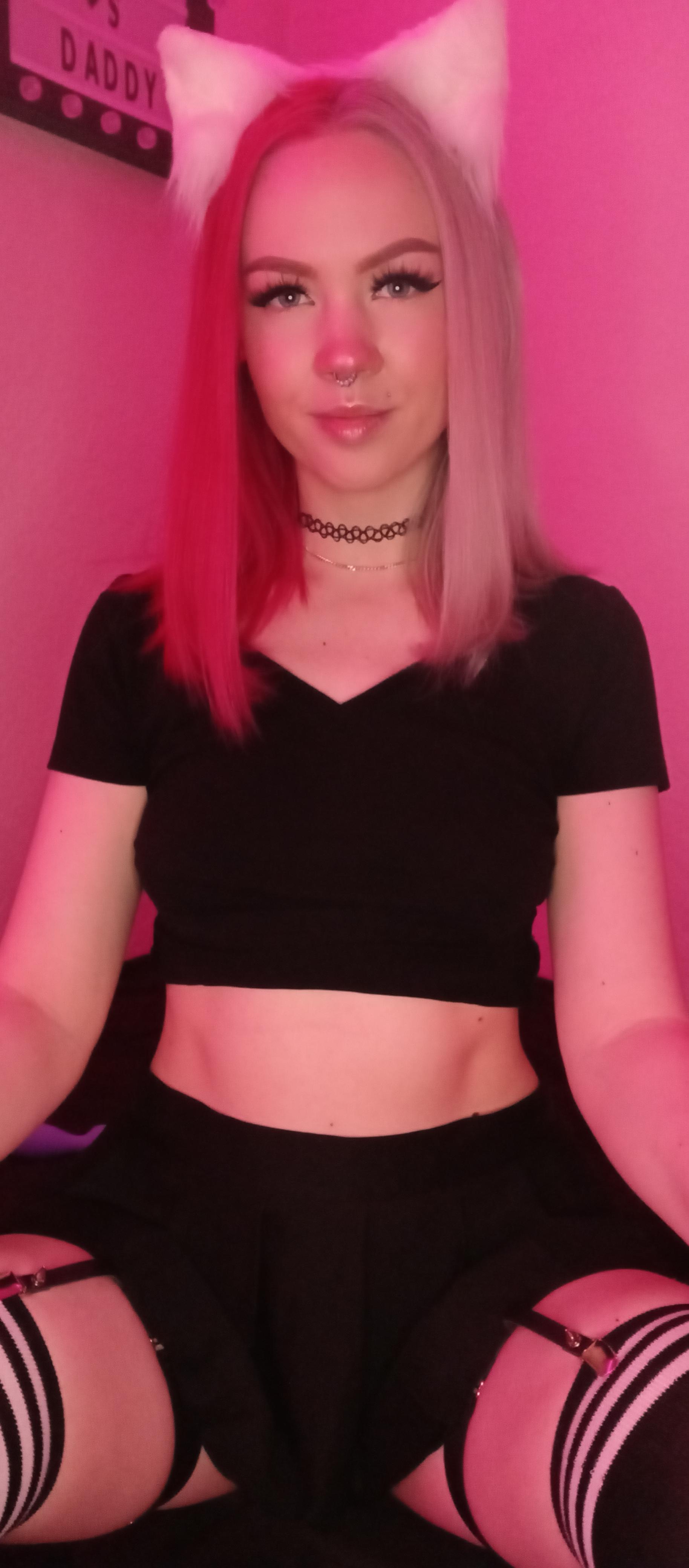 Meow ️ Wanna play? 😝 | Scrolller Meow ️ Wanna play? 😝 | Scrolller