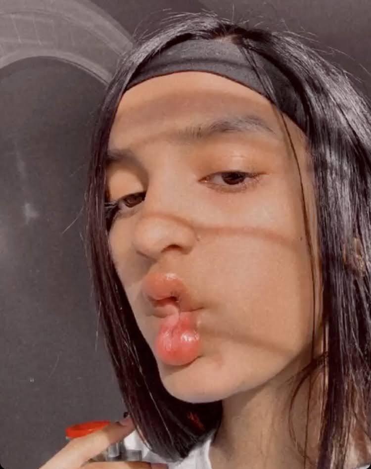 Meri cousin | Scrolller