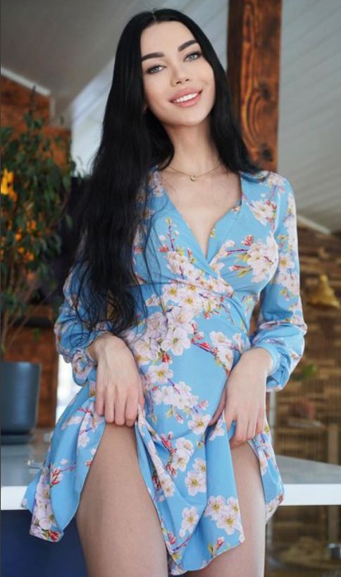 Mery (iammery007) | Scrolller