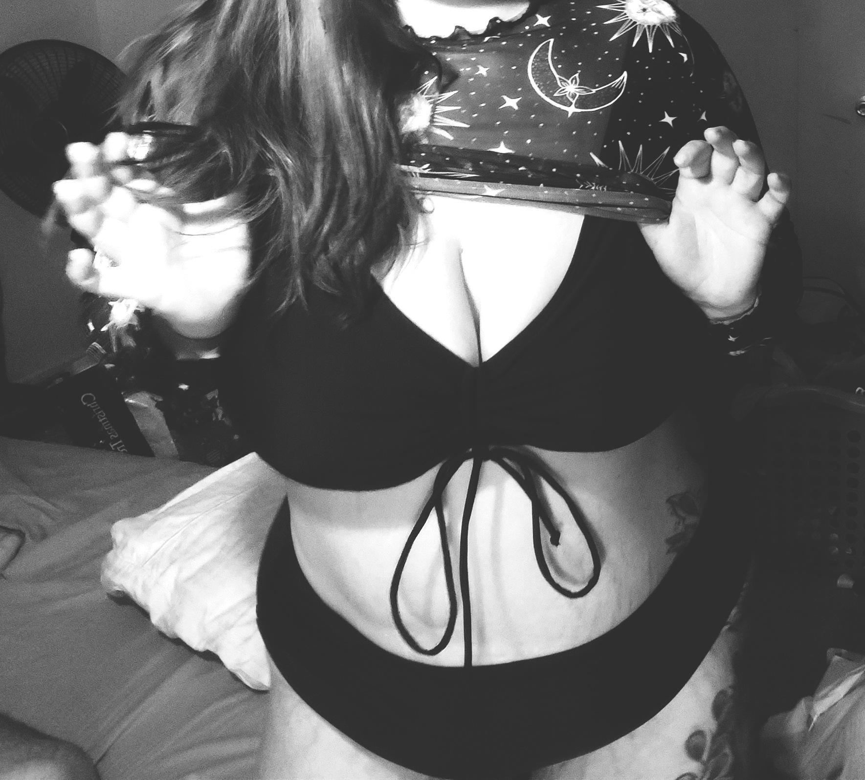 Message us? | Scrolller