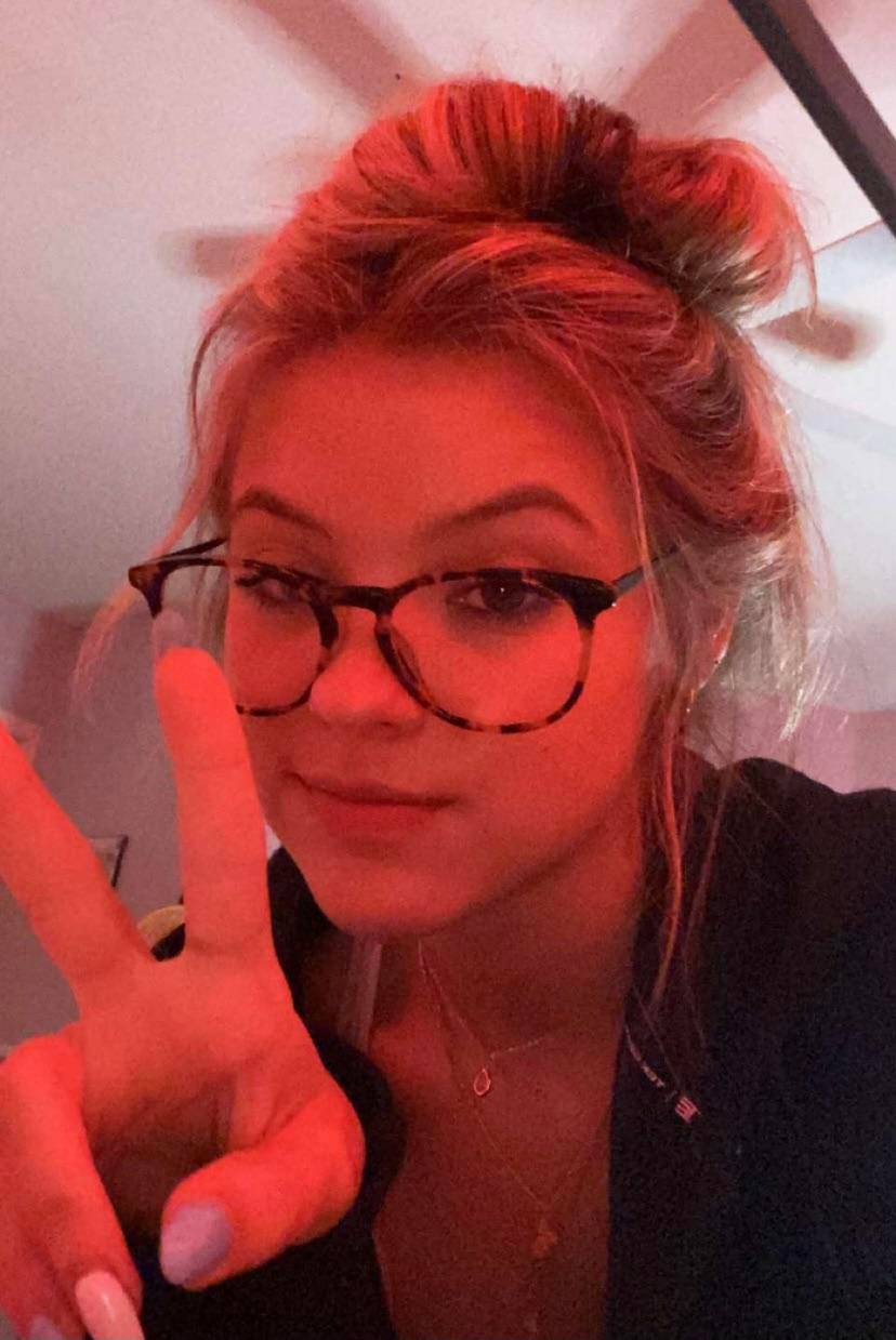 Messy bun and glasses | Scrolller