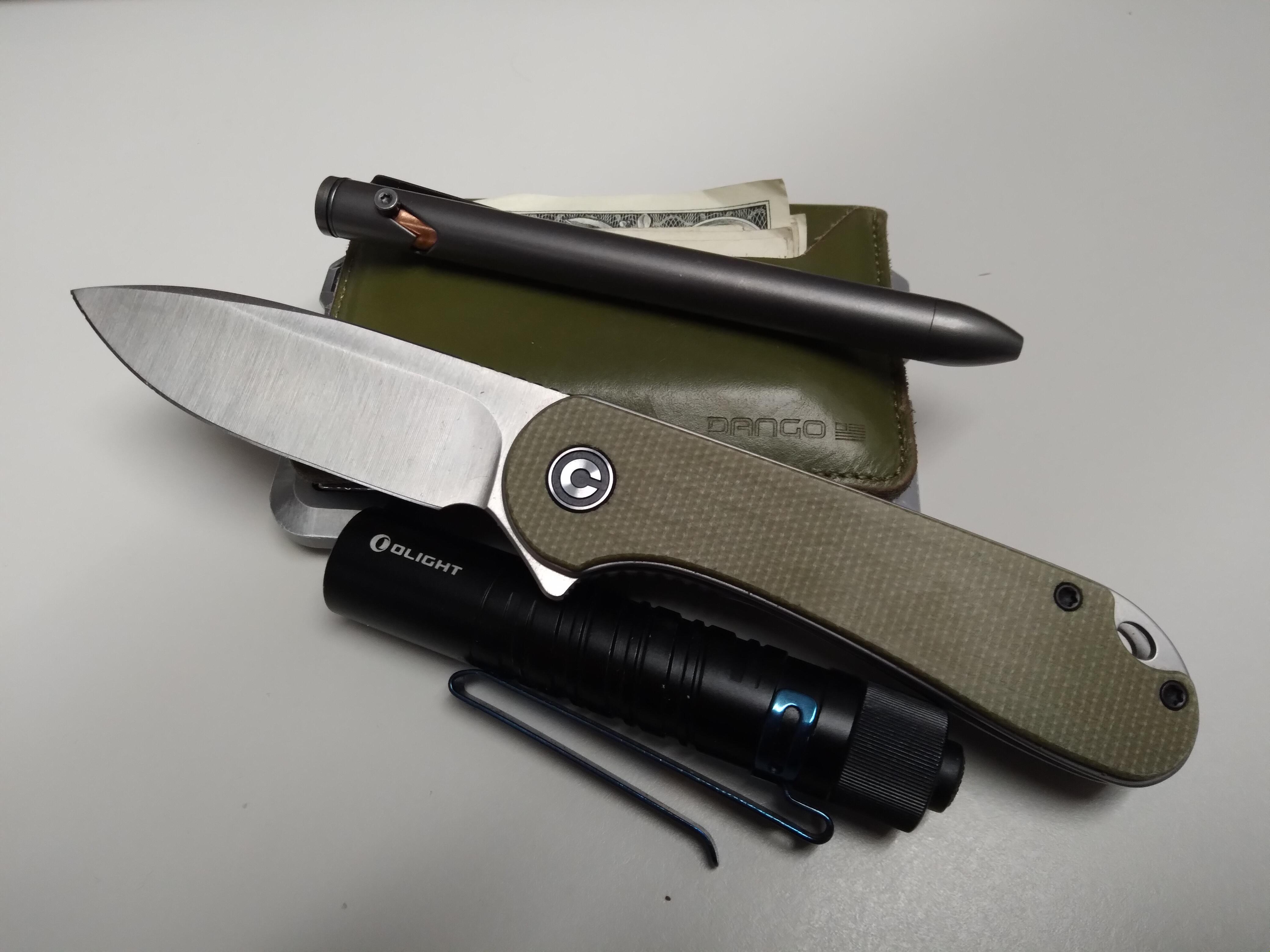 Micarta Monday with the Civivi Elementum | Scrolller