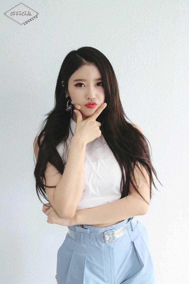 Mijoo | Scrolller