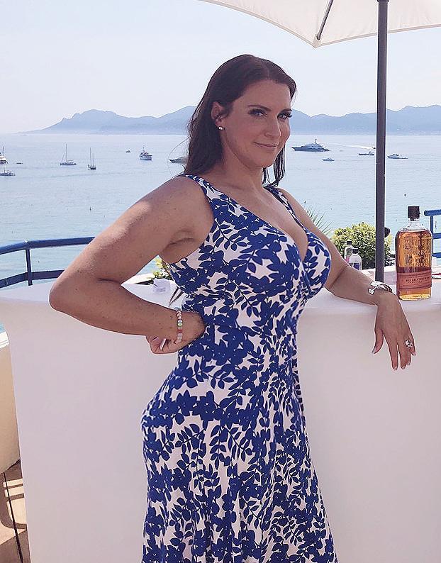 Milf Stephanie | Scrolller