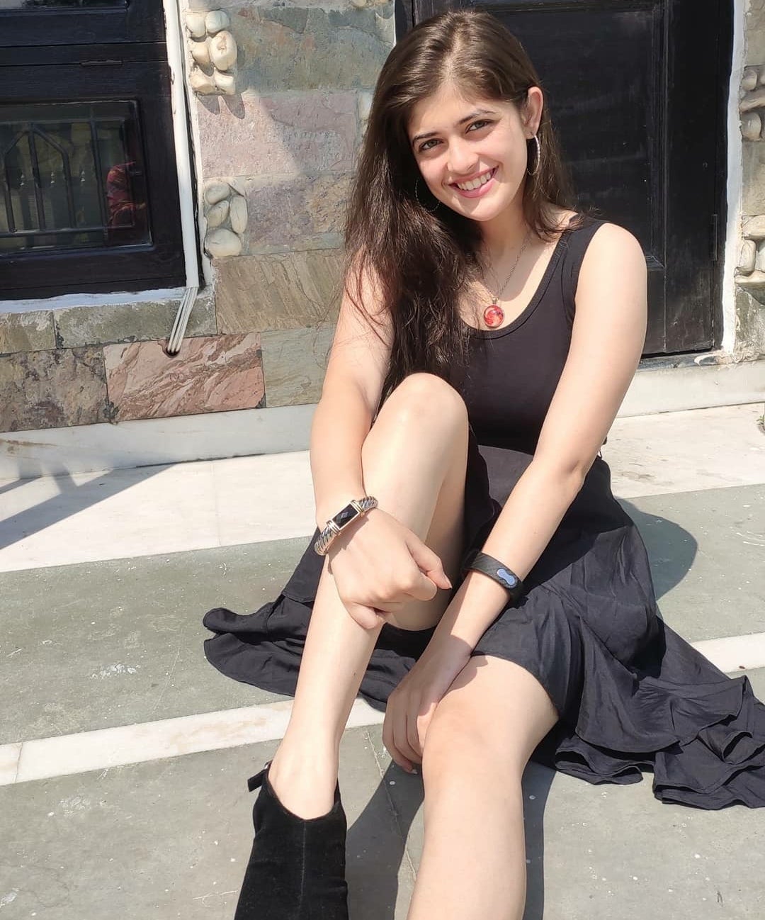 Milky body | Scrolller