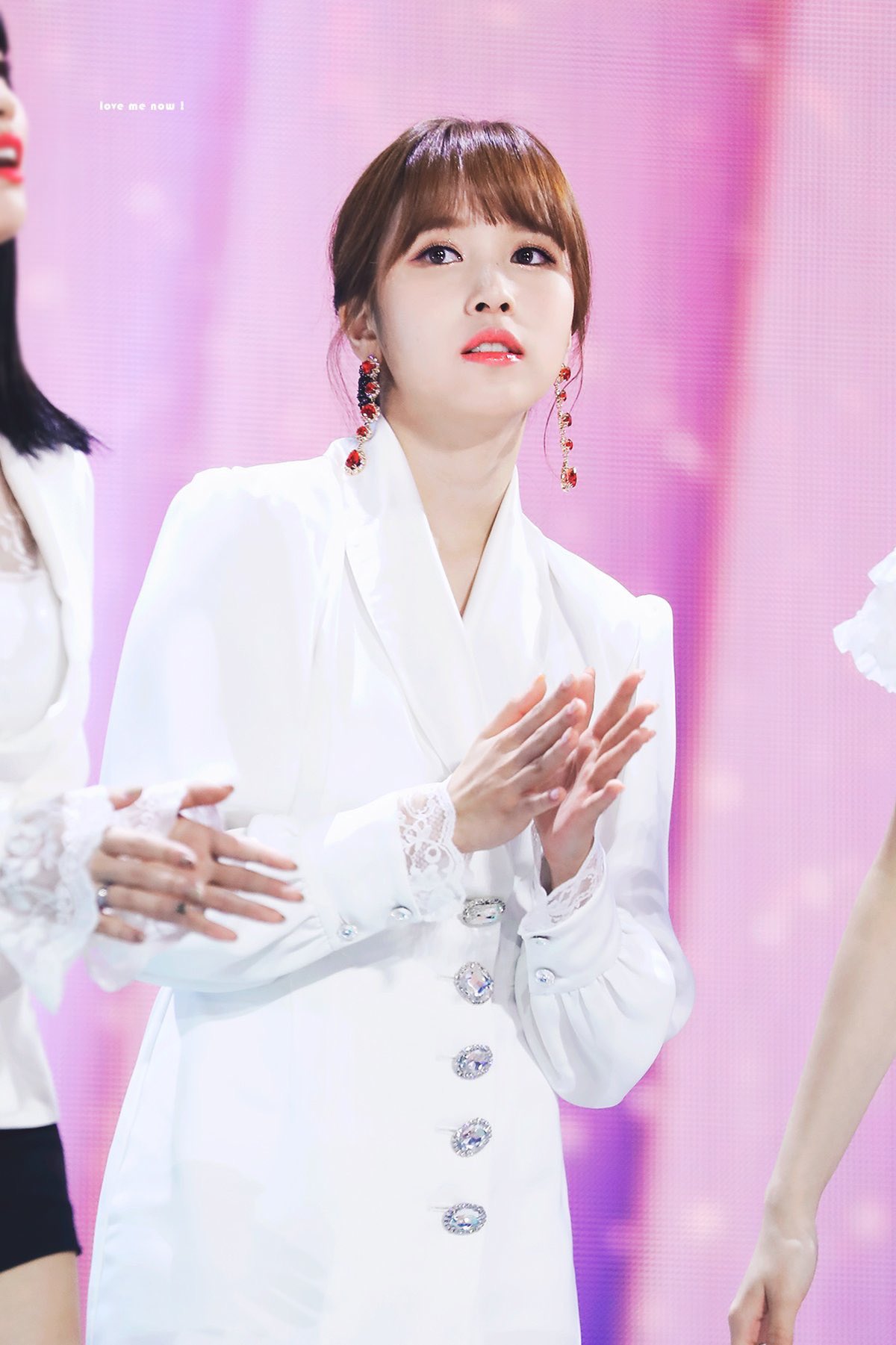 190105 Mina | Scrolller
