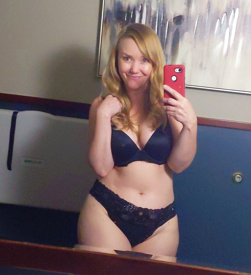 Mind if I get caught taking public restroom selfies? 😋 [F47] | Scrolller