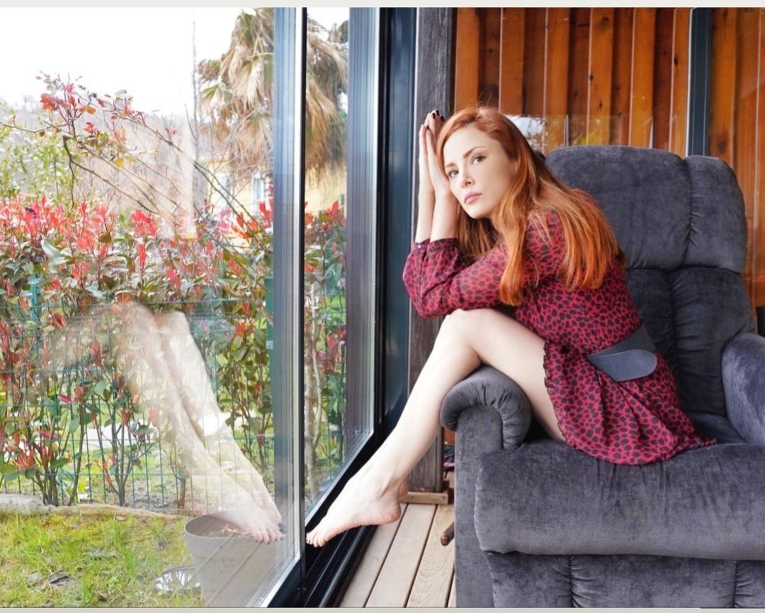 Mine Tugay | Scrolller