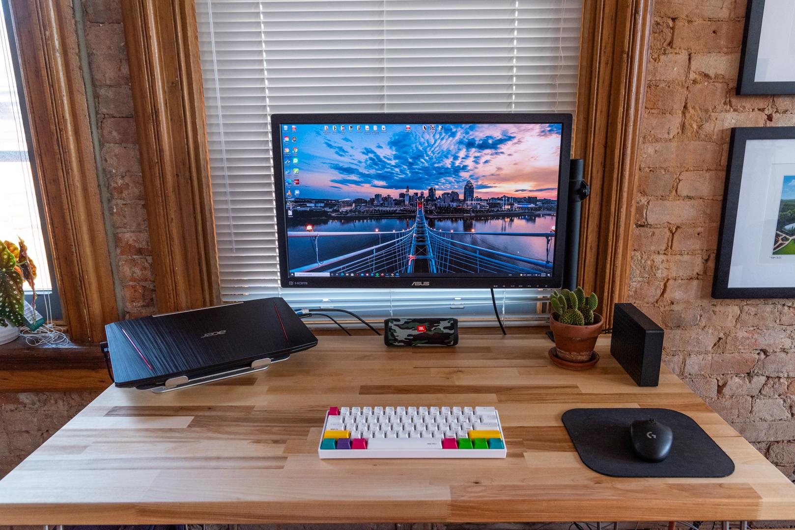 Minimalist setup at the new apartment. | Scrolller