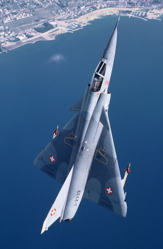 Mirage III fighter jet | Scrolller
