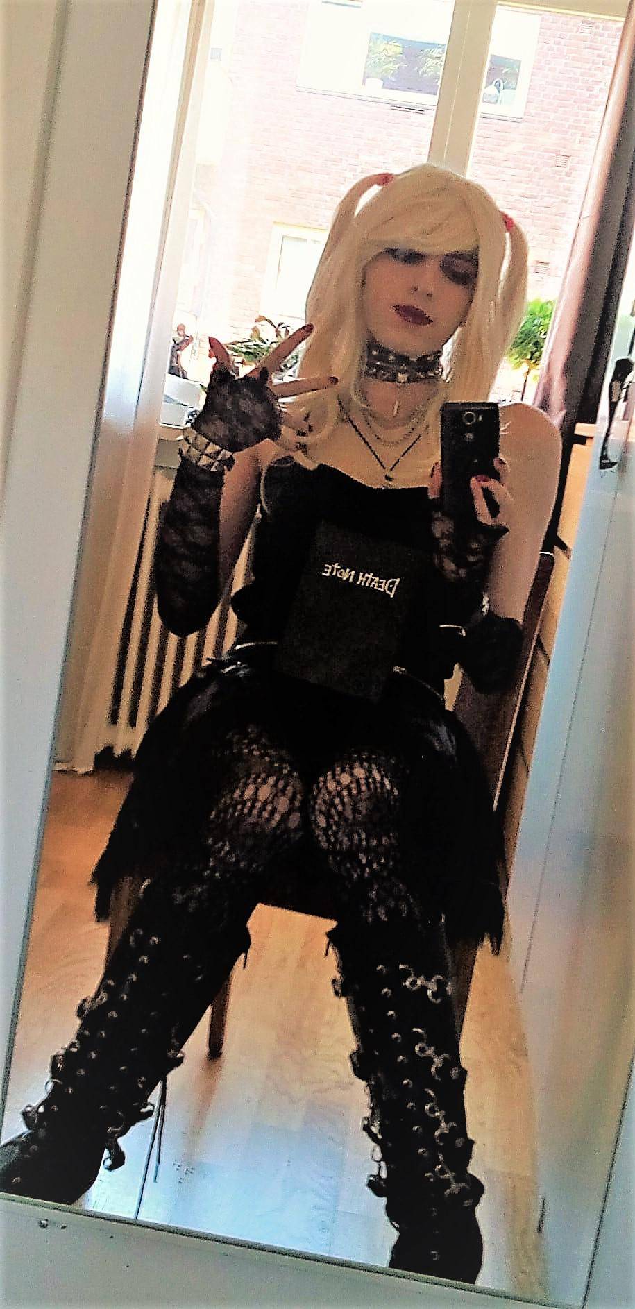 Misa Misa cosplay 🖤 | Scrolller