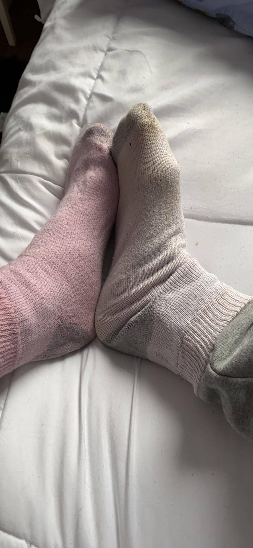 Mismatched and stinky 🥰 [selling] | Scrolller