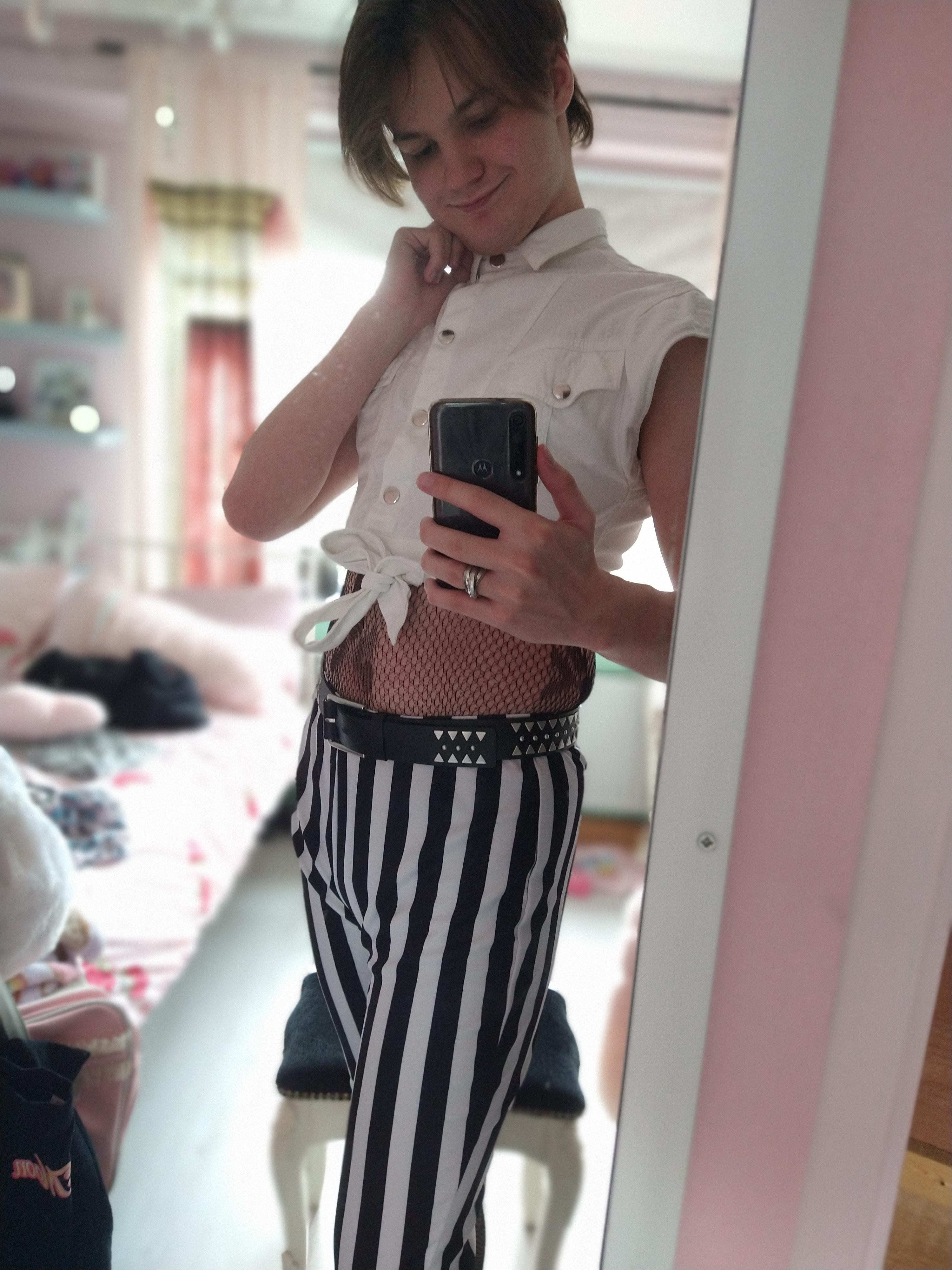 Missed femboy Friday darn have this then 🥺 | Scrolller