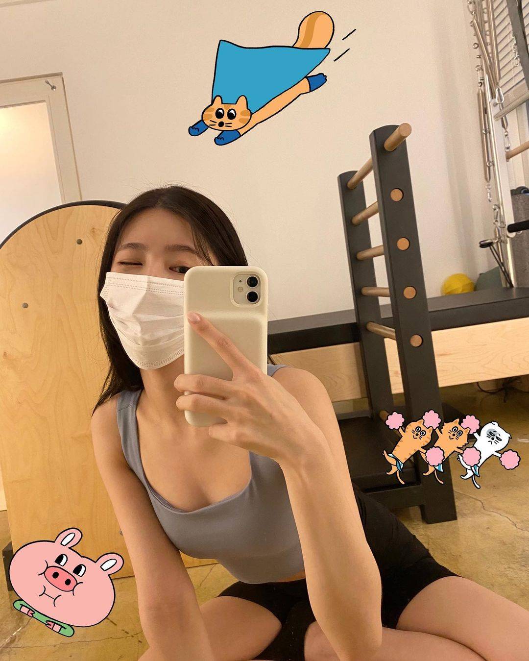 Miyeon- G-idle | Scrolller